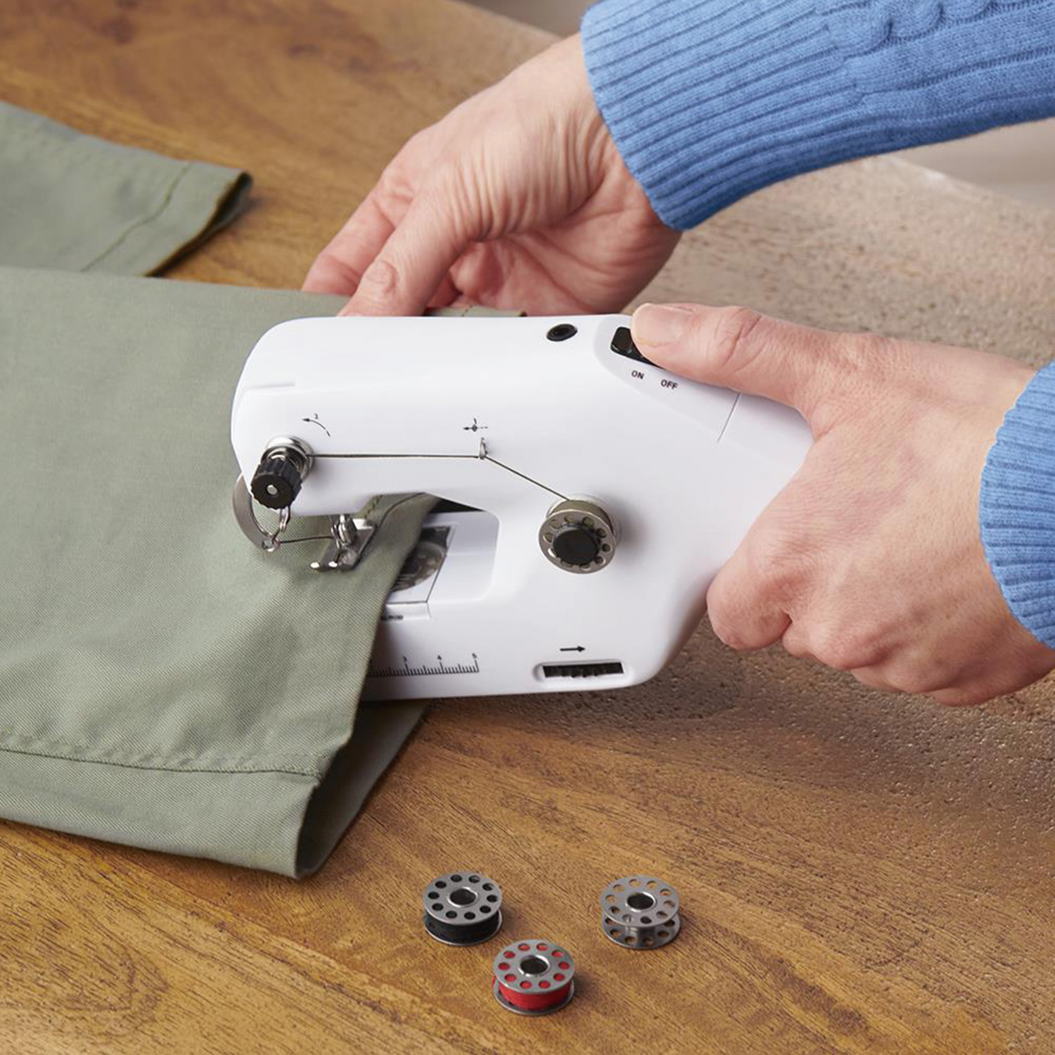QuikStitch Portable Handheld Sewing Machine : Easy to Use, Compact ...